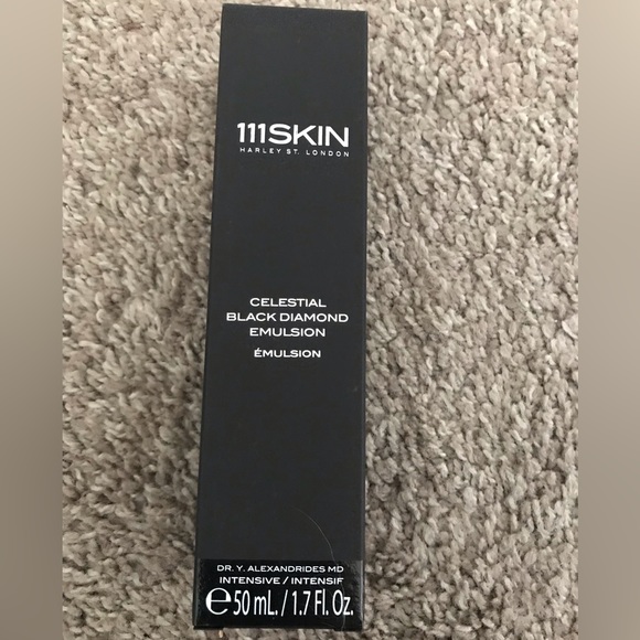 111SKIN | Makeup | 11 Skin Celestial Black Diamond Emulsion | Poshmark